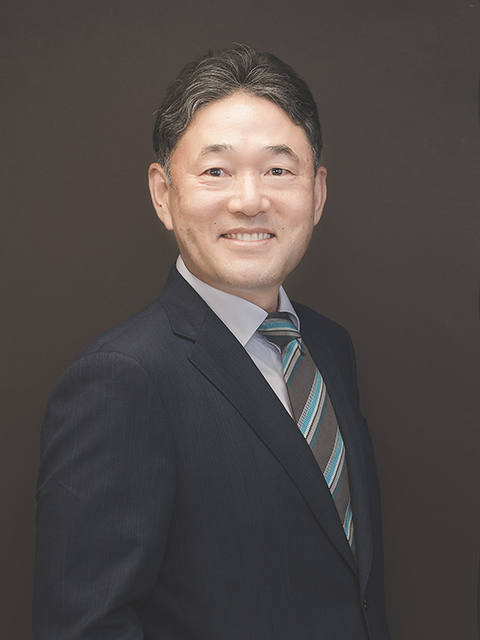 KIM CHANG LEE