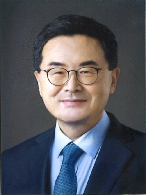 KIM CHANG LEE